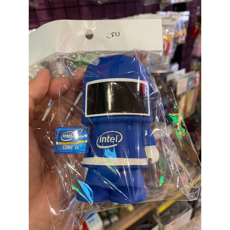 intel 英特爾 企業公仔 內有3個 藍人 玩偶娃娃（E區） | 蝦皮購物