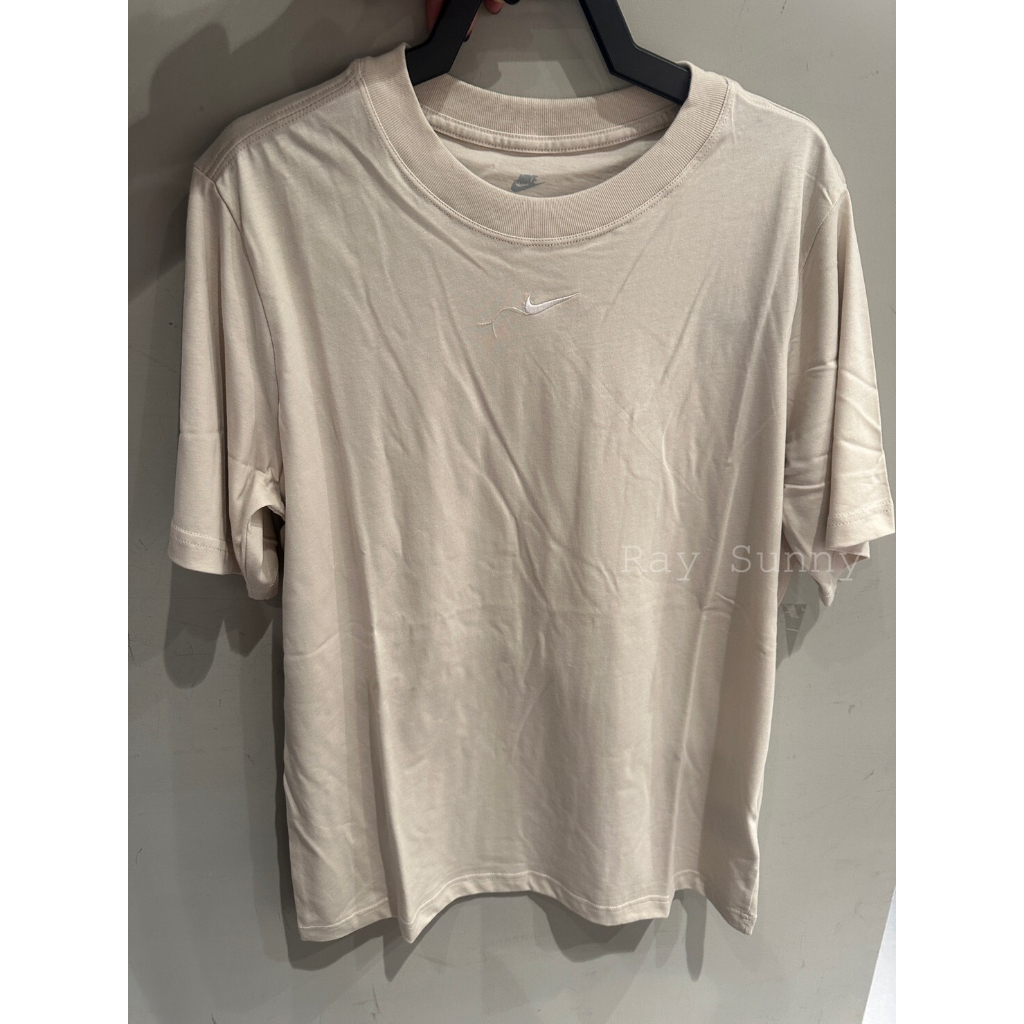 [PSNR代購 全新正品優惠]NIKE女裝- Nike Sportswear T 恤 FD4150-104 | 蝦皮購物
