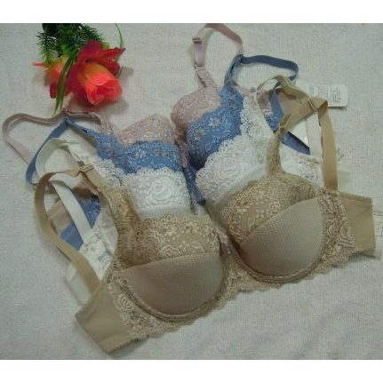 《華歌爾~SAVVY》~透氣魔翼系列~蕾絲繡花內衣【AB4306】~70B,70E~膚,藍,米白,淺藍 | 蝦皮購物