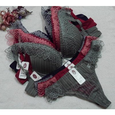 【曼黛瑪璉】V極線系列內衣【R64017】~70B,75B,75C,80B,80C,85D~灰,藍,紅 | 蝦皮購物