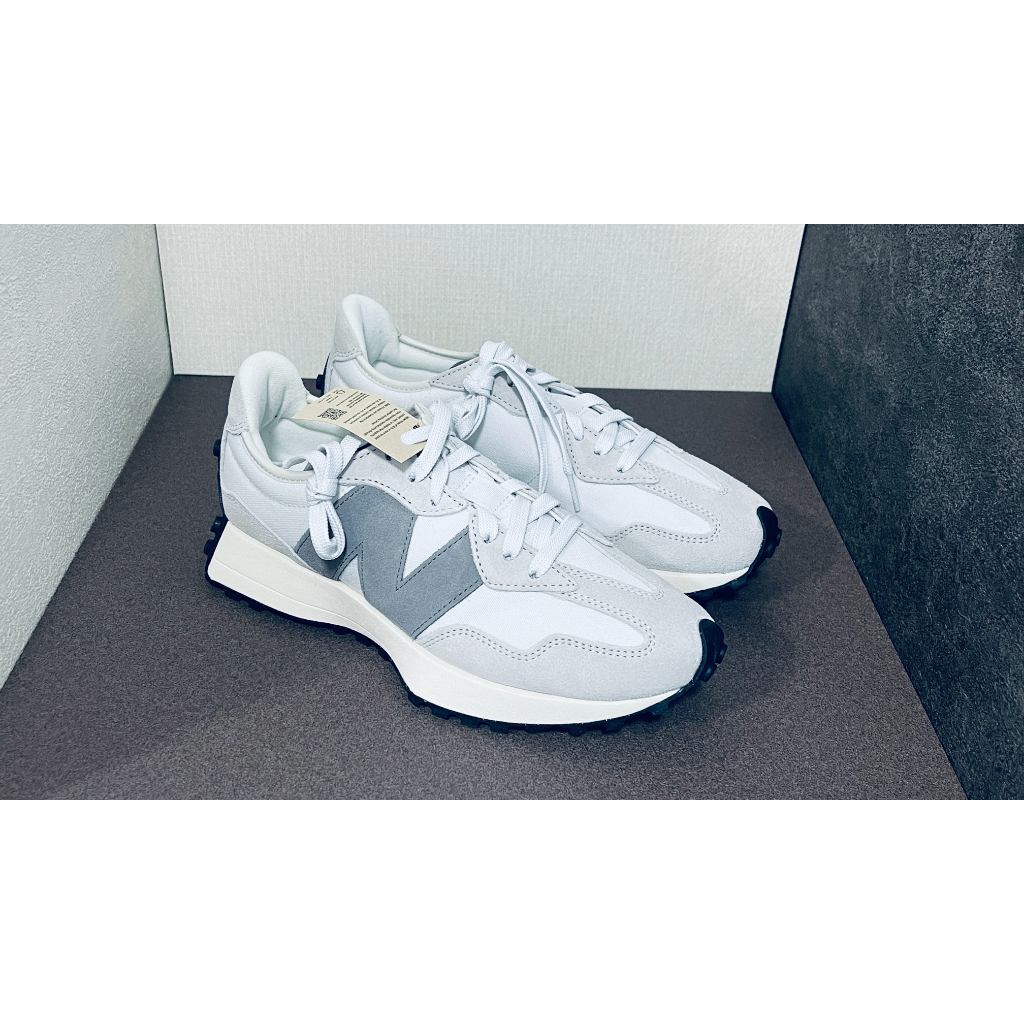 New Balance NB327中性休閒鞋 灰 米白莫蘭迪灰 MS327WE (全新US9，27公分) | 蝦皮購物