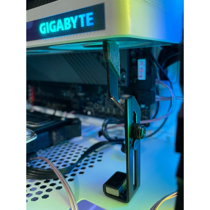 ASUS華碩 ROG Herculx Graphics Card Holder 顯示卡支撐架 簡潔有力 (超好看) | 蝦皮購物