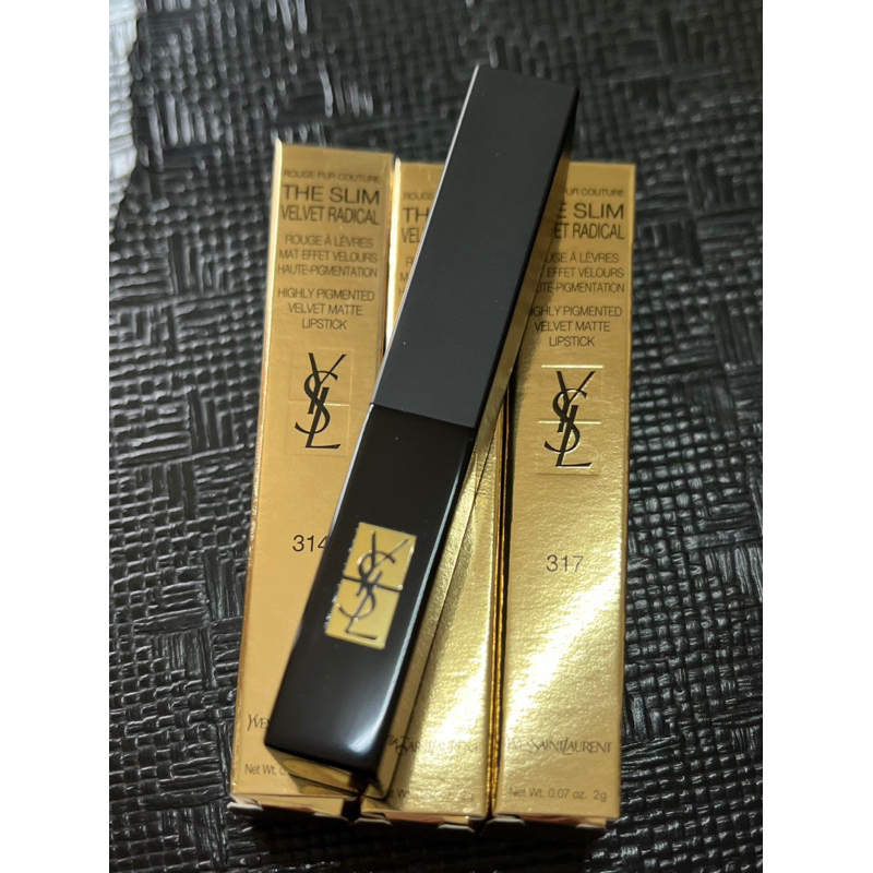 即期出清現貨 YSL 小黑條 奢華緞面絨霧唇膏 302 314 新色316 317 聖羅蘭 口紅 韓國免稅店代購 | 蝦皮購物