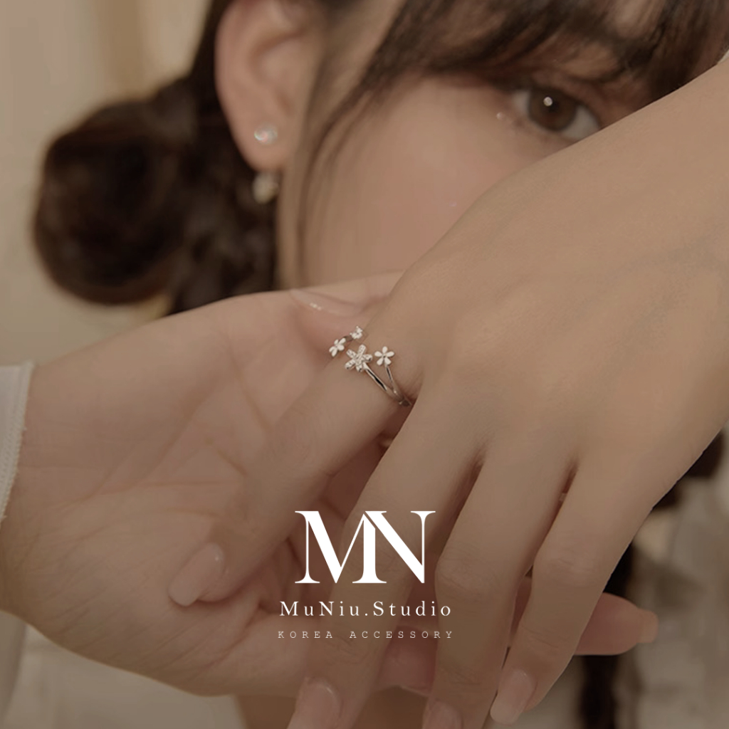 MuNiu 雛菊小花朵開口戒指．小鑽戒指 花花戒指 造型開口戒 可調式戒指 開口戒指 尾戒 韓國飾品－全現貨賣場 | 蝦皮購物