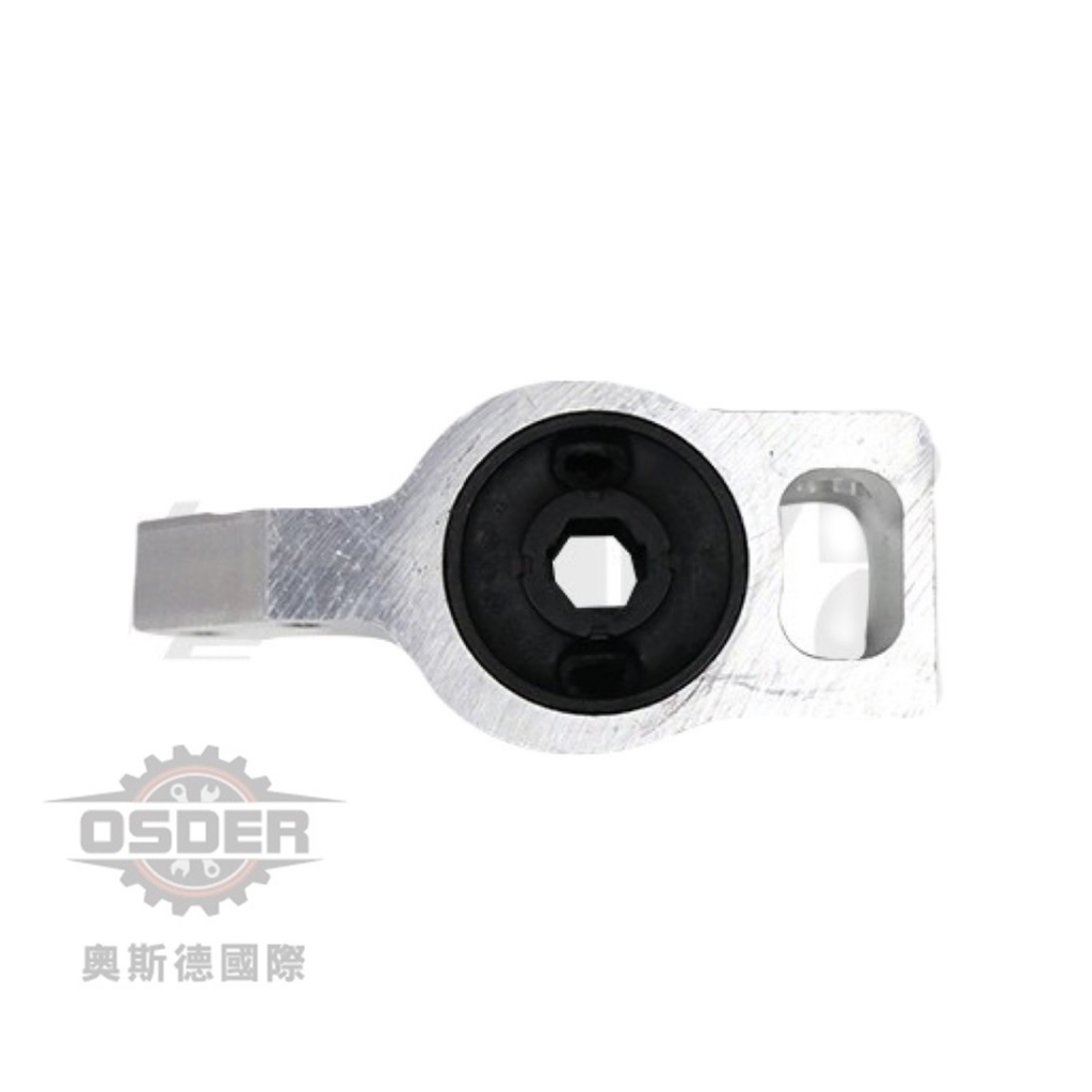 【奧斯德】【性能改良款-半實心】 3C0199231E Passat B6 Q3 Tiguan 三腳架 後 三角架 鐵套 | 蝦皮購物