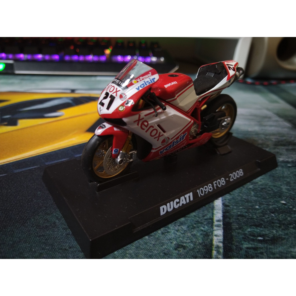 7-11 Ducati 1098 F08-2008 杜卡迪系列模型車 二代 1/24 紅白色 | 蝦皮購物