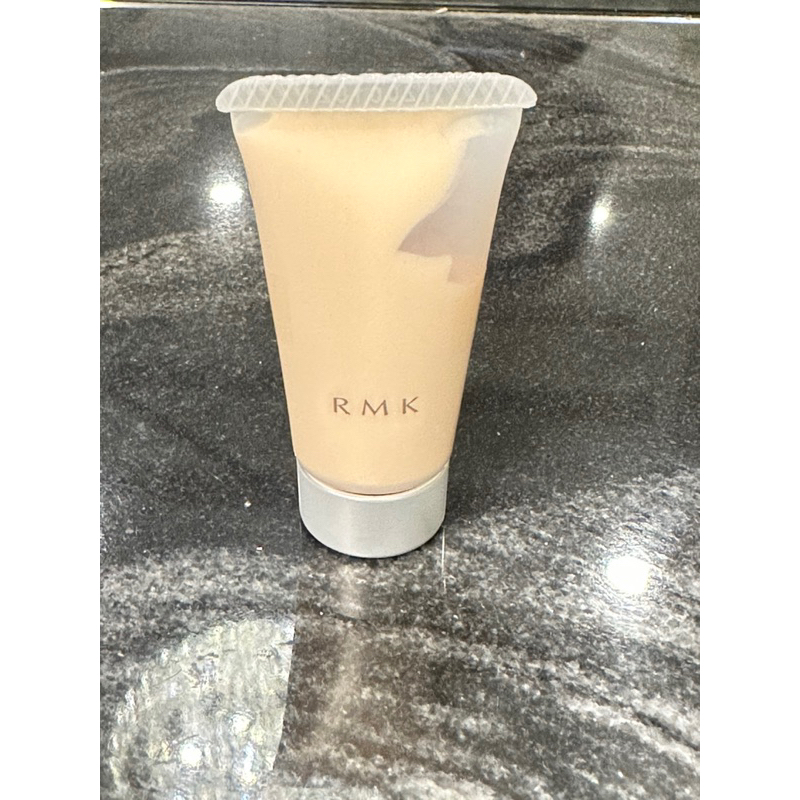 專櫃正品 RMK 毛孔柔霧隔離霜SPF6 PA+ 10g 03#白皙色 現貨超低價 | 蝦皮購物