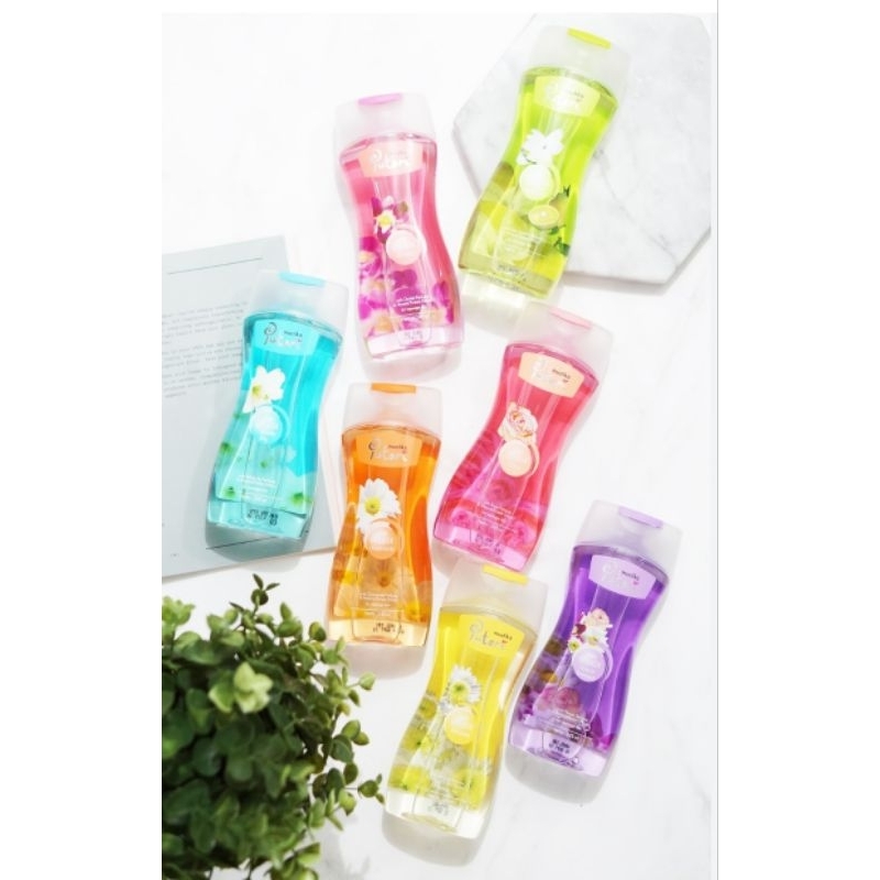 MINYAK WANGI MUSTIKA PUTRI BODY SPLASH/MUSTIKA RATU | 蝦皮購物