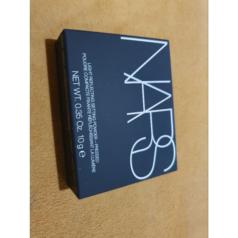 NARS裸光蜜粉餅 銷售第一小白餅 專櫃正貨 10g | 蝦皮購物