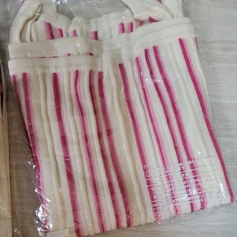 DoReFe | 現貨+預購 日本小眾品牌 顯瘦 飽和彩色直條 針織 無袖 背心 直條紋 單穿 | 蝦皮購物