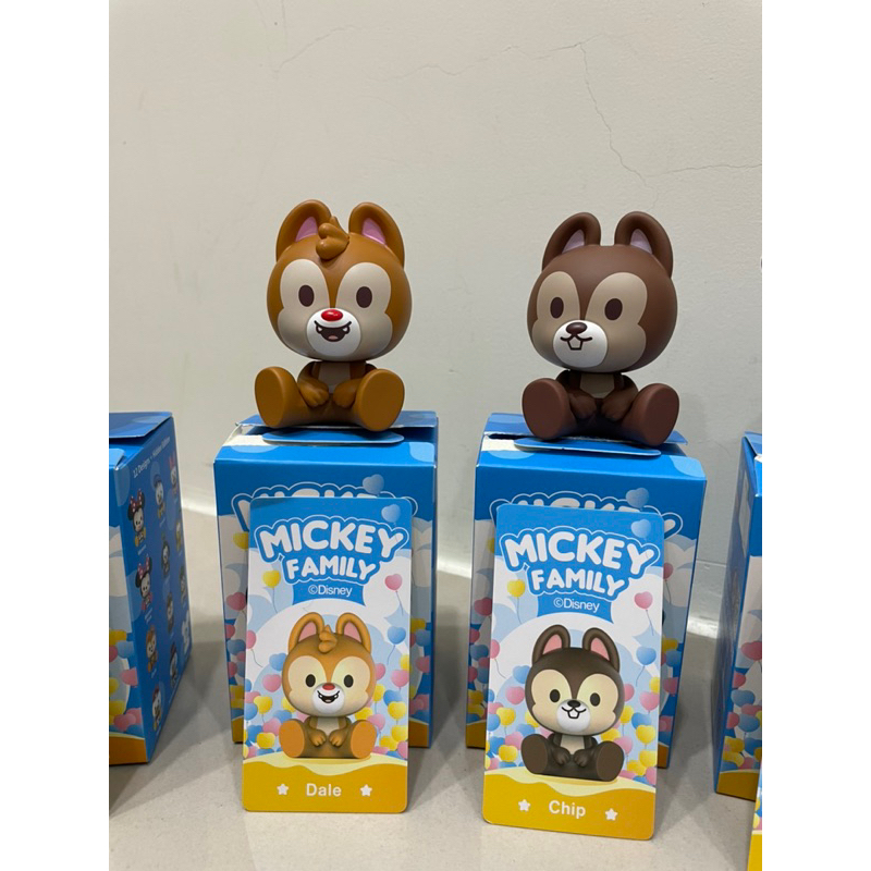 Pop Mart Disney Micky Family Sitting Series 1 (Dale,Chip) | 蝦皮購物