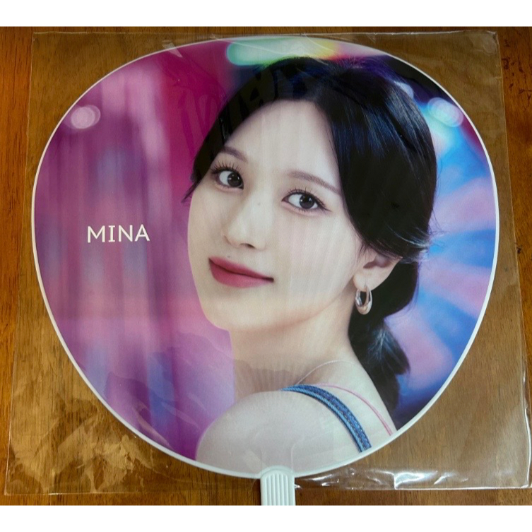 TWICE MINA~JAPAN FAN MEETING 2022 "ONCE DAY"~扇子 美品 現貨 | 蝦皮購物