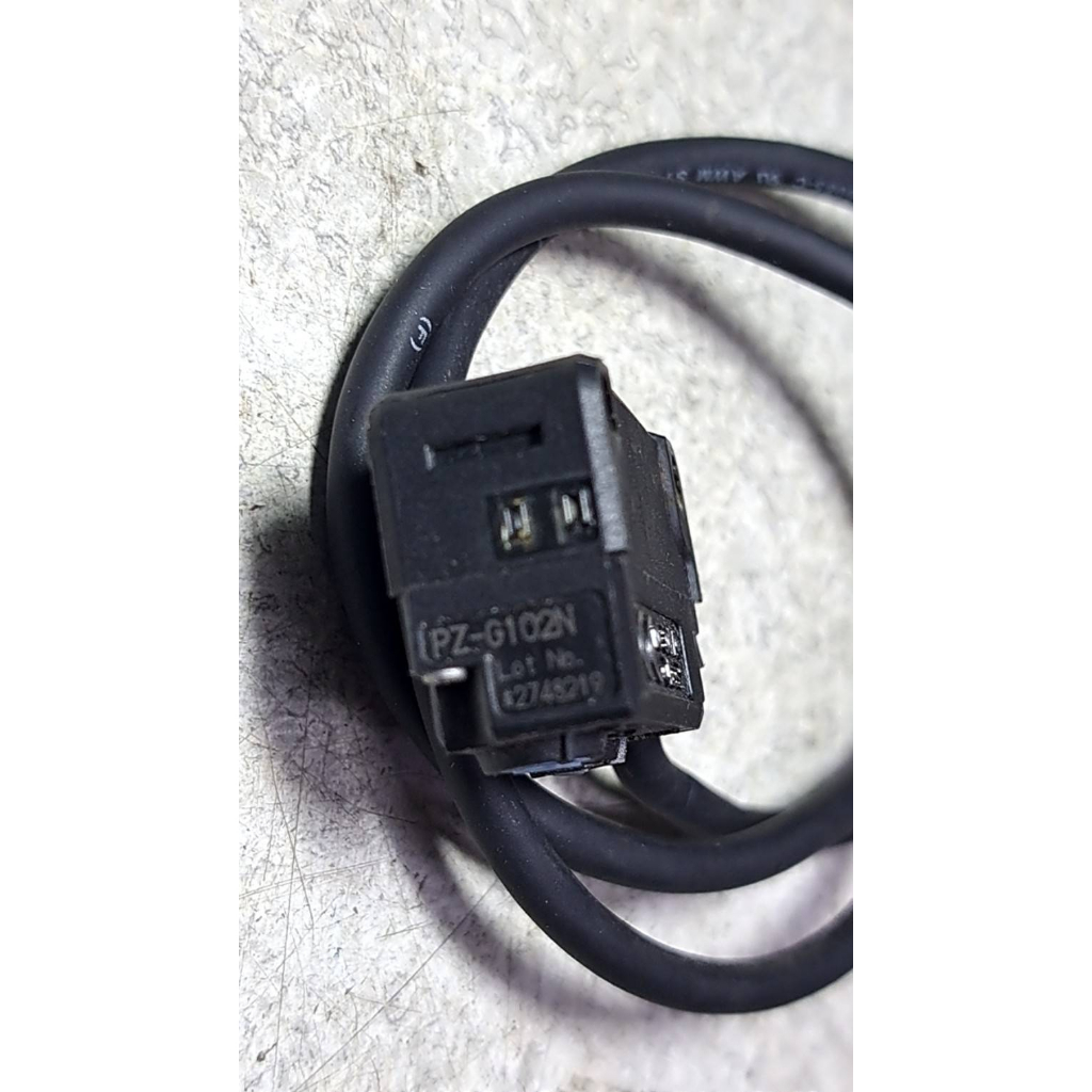 KEYENCE基恩斯 PZ-G102N 矩形反射型/纜線型 | 蝦皮購物
