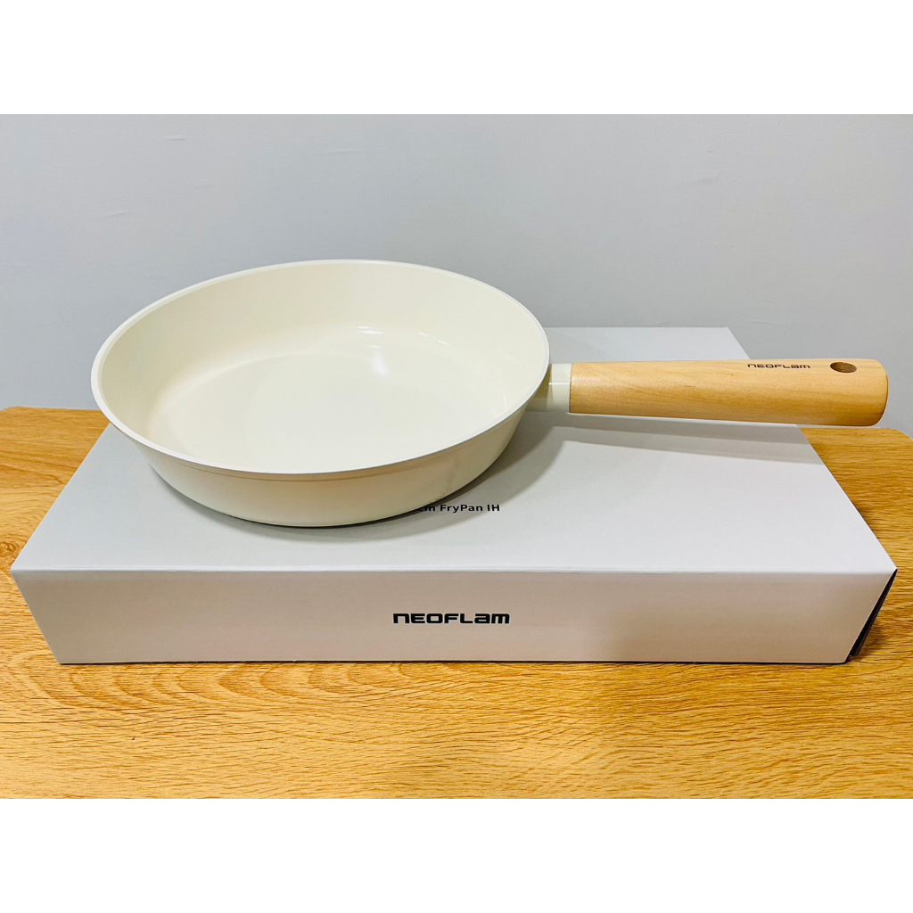 【NEOFLAM】 雲朵系列平底鍋24cm 適用IH爐 電磁爐 neoflam平底鍋24cm 無蓋 (外盒有贈品字樣) | 蝦皮購物