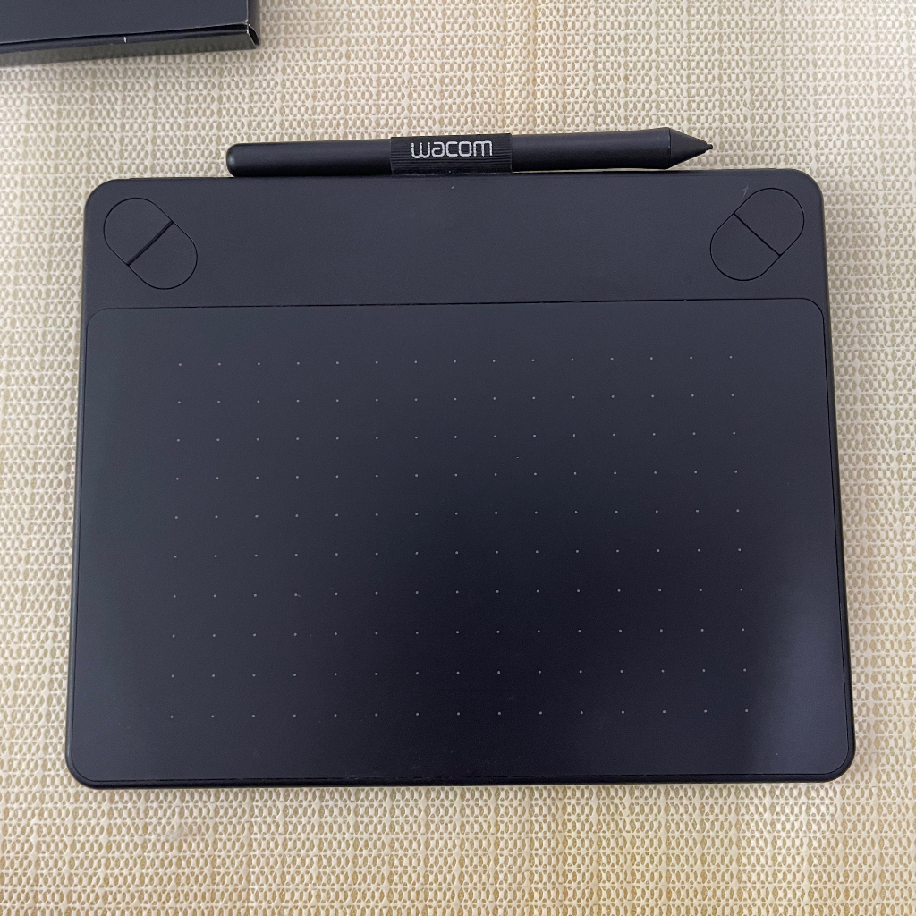二手 Wacom Intuos Art CTH-490 觸控繪圖板 經典黑 含無線模組 無線配件套件 | 蝦皮購物