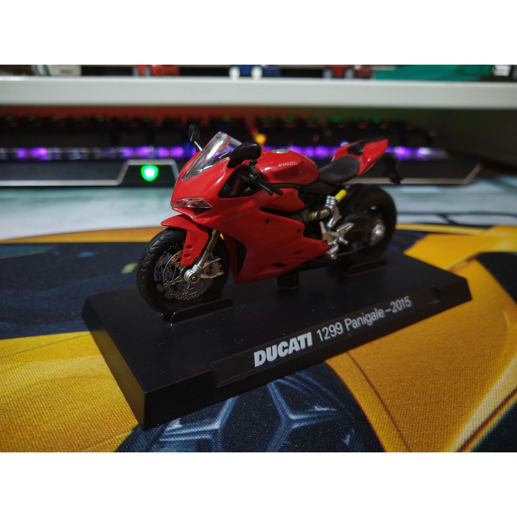 7-11 Ducati 1299 Panigale 2015 杜卡迪系列模型車 一代 1/24 紅色 | 蝦皮購物