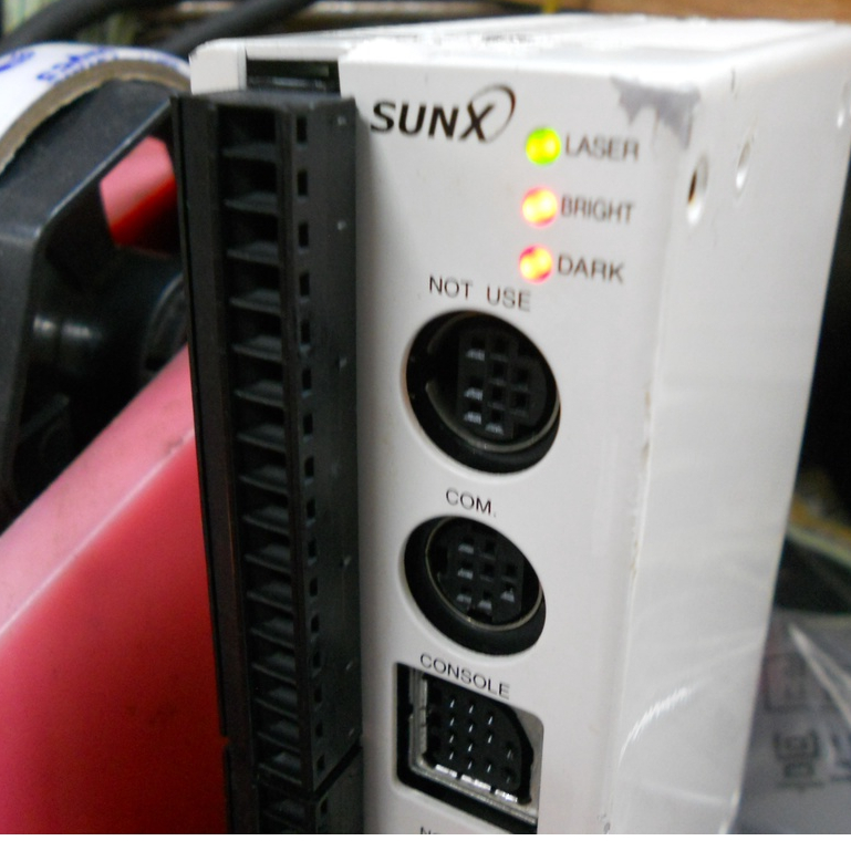 日本 SUNX 神視 HL-C1C HL-C1C-GS 雷射位移感測器 (後) | 蝦皮購物