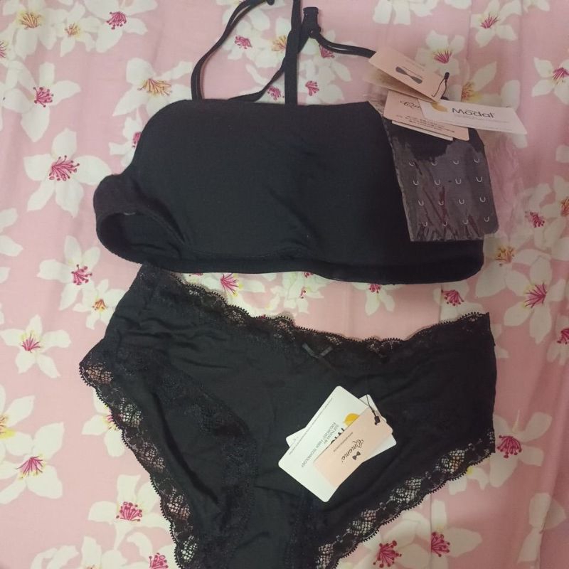 Qmomo平口推推70D整套全新黑側扣莫代爾鋼圈內衣 | 蝦皮購物