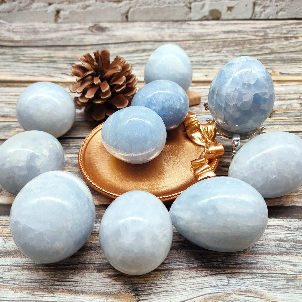 [硯嵐水晶 YL Crystal]蛋形天青石 (Celestine) 天青球 溝通協調 平衡喉輪 情緒釋放 | 蝦皮購物