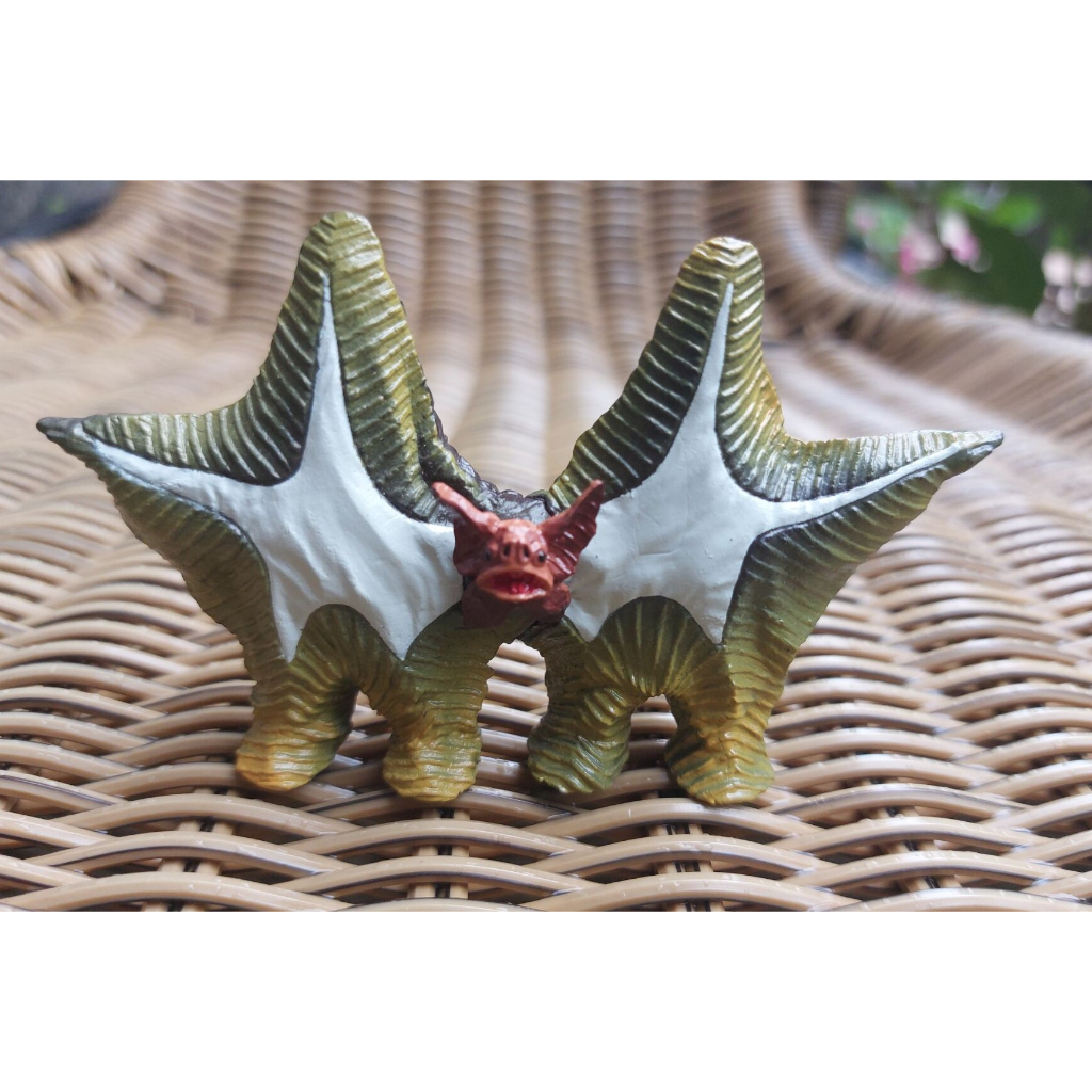 CSJ2櫃 ： 現狀品 ： HG 油獸 佩斯塔 PESTAR 超人力霸王 怪獸 ULTRAMAN PART 19 | 蝦皮購物