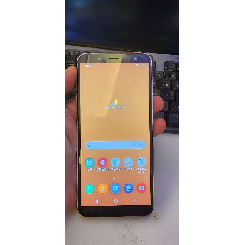 中古良品 Samsung Galaxy J6 SM-J600G 32GB android 9 八核心 5.6吋 金色 | 蝦皮購物