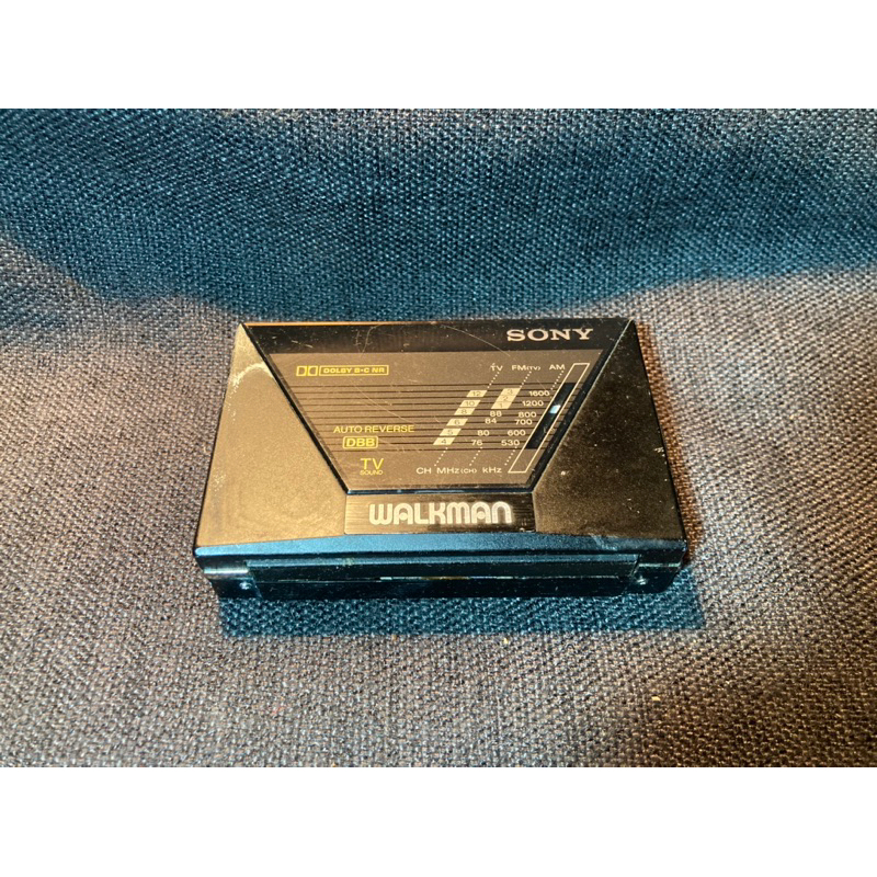 SONY WALKMAN WM-F550C 無法使用 當零件機出售 | 蝦皮購物