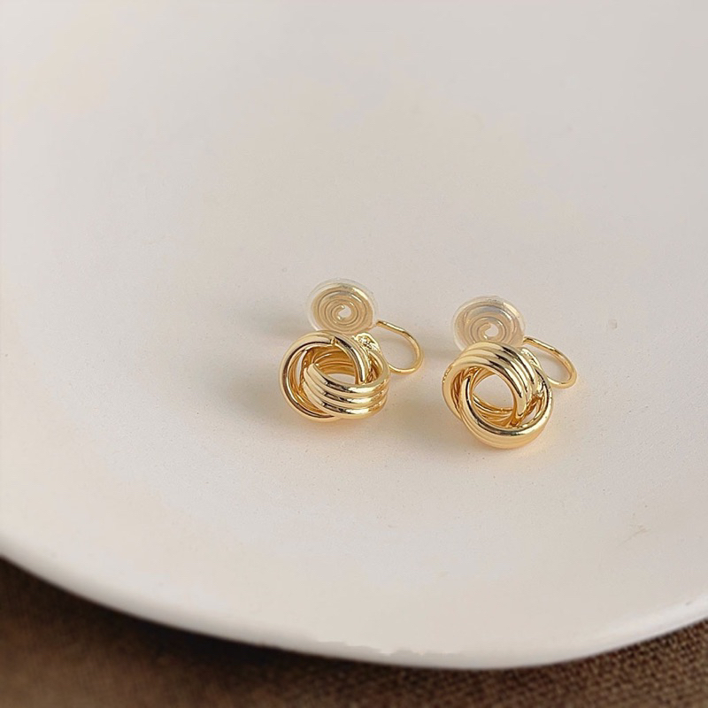 「耳夾專區」夾式耳環 NE14 蚊香盤無痛耳夾 編織纏繞夾式耳環 麻花編織耳夾 無耳洞耳環 | 蝦皮購物