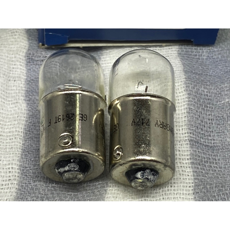GE 12v 5w R5w 匈牙利製 全新品 特價出清中 雙尖燈泡原廠 有認證 5w 12v5w BA15s 單心平腳 | 蝦皮購物