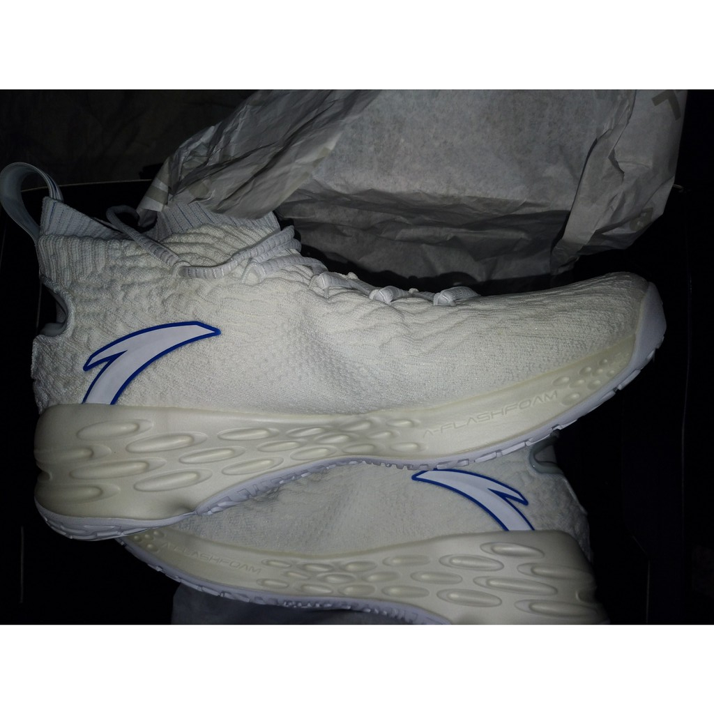 ANTA KT4 US9.5 Klay Thompson | 蝦皮購物