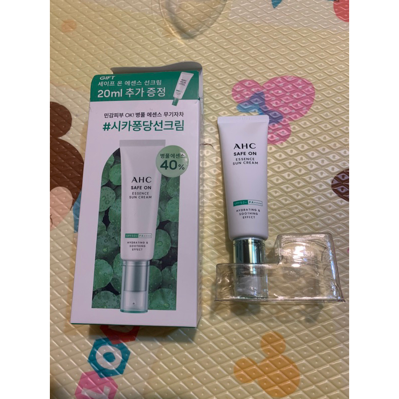 全新 韓國 AHC 40%高濃度積雪草純物理防曬乳 | 蝦皮購物