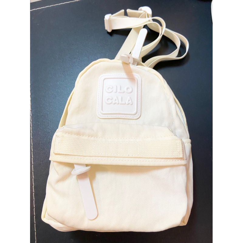 CILO CALA百貨專櫃購買的正品 米色迷你後背包 | 蝦皮購物