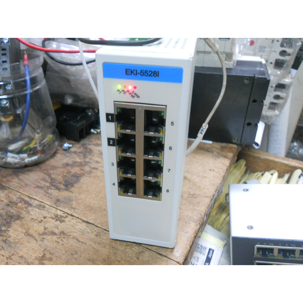 ADVANTECH 研華 EKI-5528I 乙太網路交換器 (D2) | 蝦皮購物