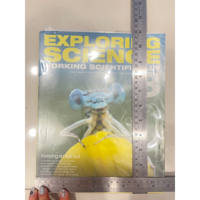 Exploring Science Working Scientifically - Sb Year 8(2手） | 蝦皮購物