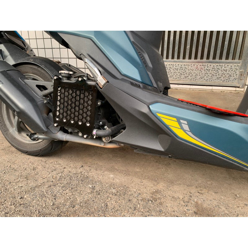 DRG BT JET SL SL+158 MMBCU 曼巴壓克力水箱蓋 水箱罩 水滴造型 水箱飾蓋蜂巢網水箱蓋裝飾蓋 | 蝦皮購物