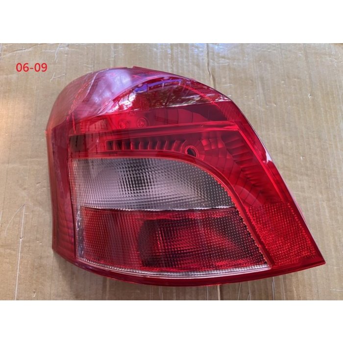TOYOTA 豐田 YARIS 年份06-13 後燈 尾燈 標準原廠型 | 蝦皮購物