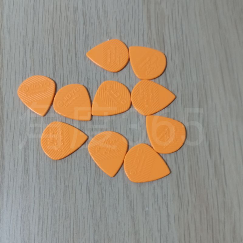 JOYO 匹克 pick 吉他 1.5mm 水滴型 撥片 彈片 電吉他 黑色 橘色 塑膠片 貝斯 烏克麗麗 | 蝦皮購物