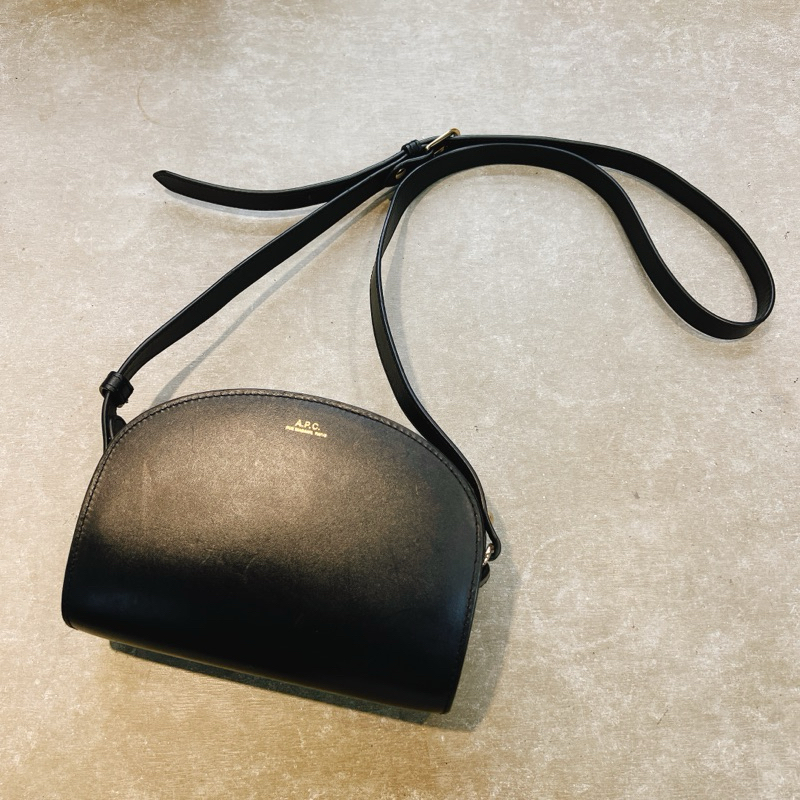 《OPMM》-[ APC ] Leather Handbag | 蝦皮購物