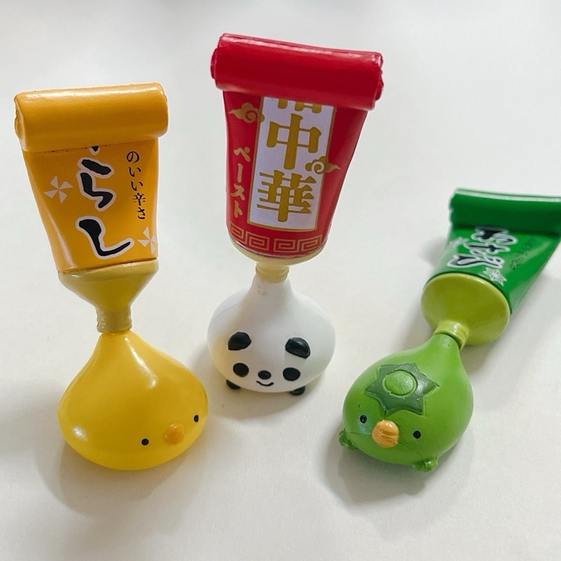 現貨 STASTO 扭蛋 熊貓 河童 小黃雞 軟管動物 擠牙膏動物 | 蝦皮購物