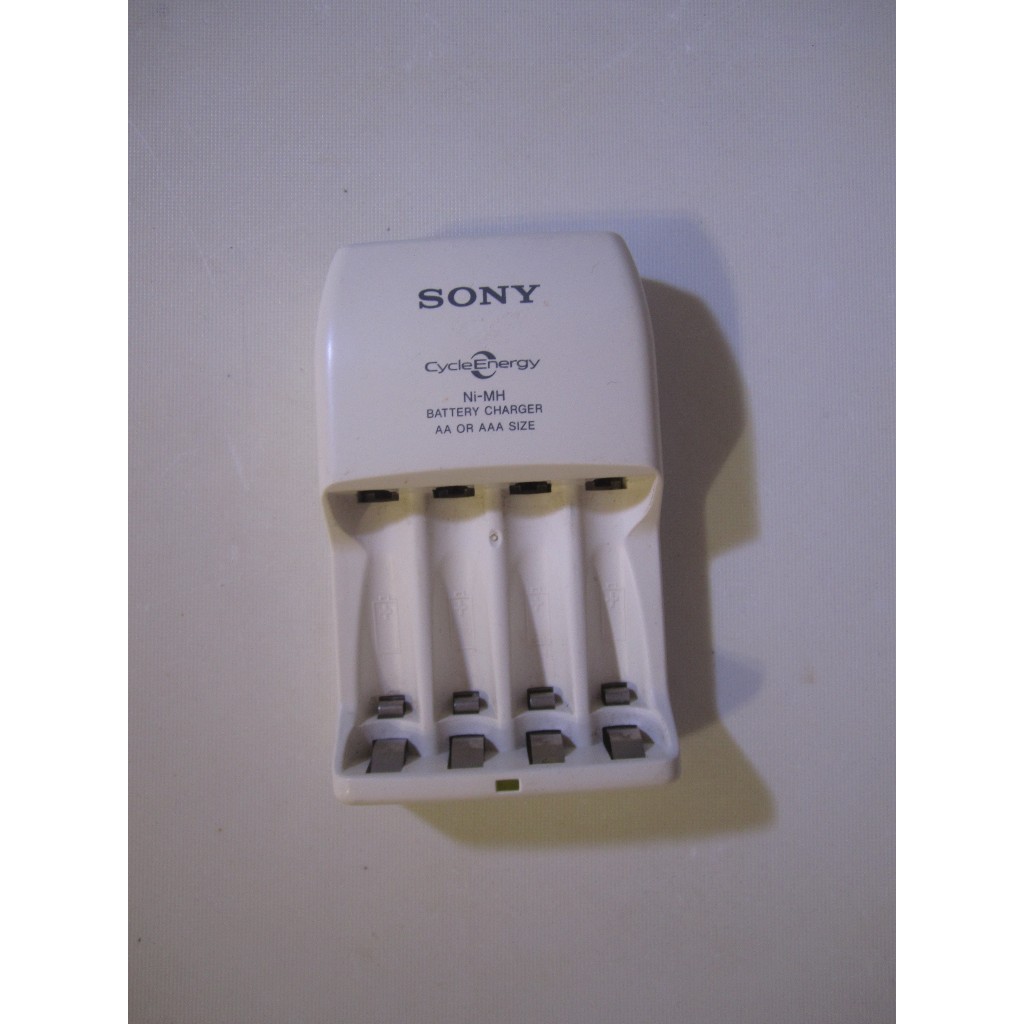 SONY AA OR AAA 3號4號充電器 (BCG-34HLD) | 蝦皮購物