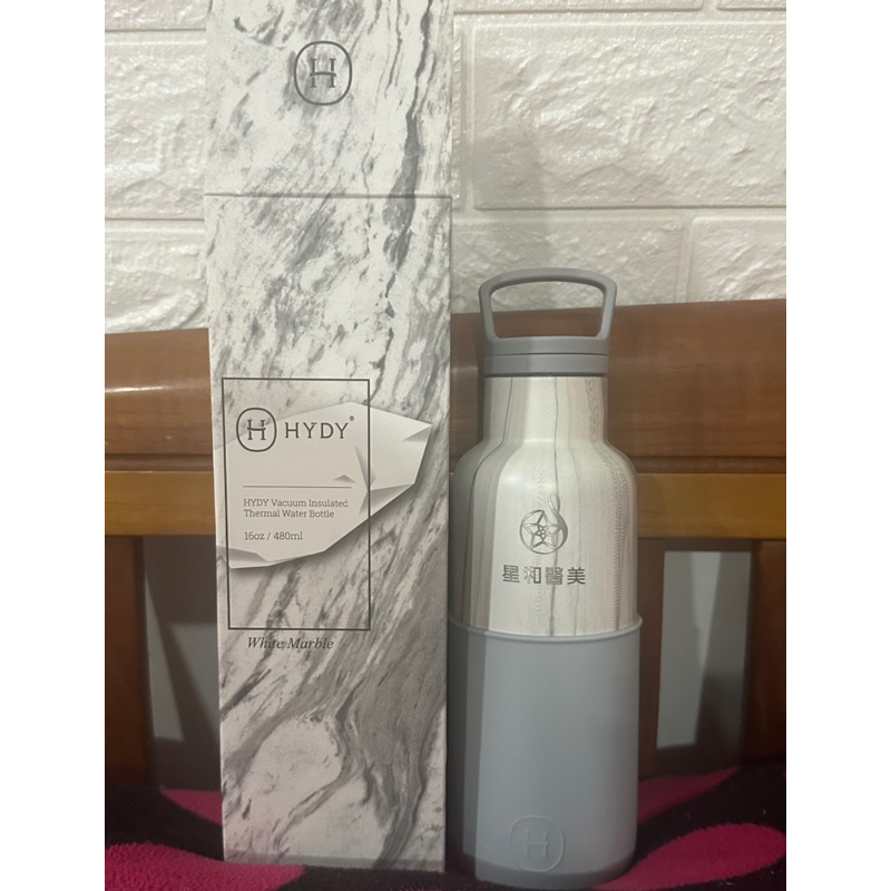 [HYDY X星和醫美] 兩用隨行大理石保溫瓶 積雲矽膠套 480ml 全新沒用過只打開來拍照 | 蝦皮購物