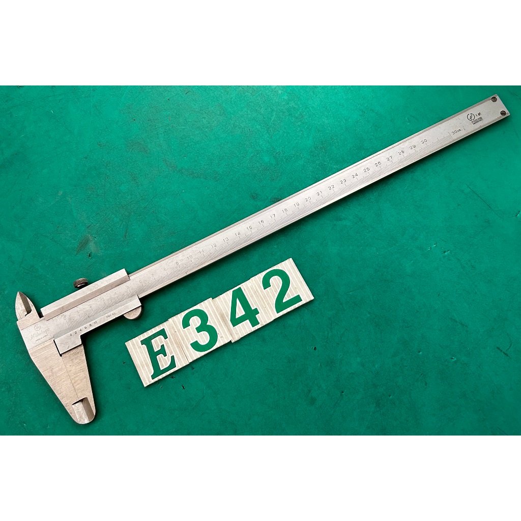 【有中-日本外匯品】三豐 Mitutoyo 游標卡尺 300/0.05mm (無盒) {E342} | 蝦皮購物