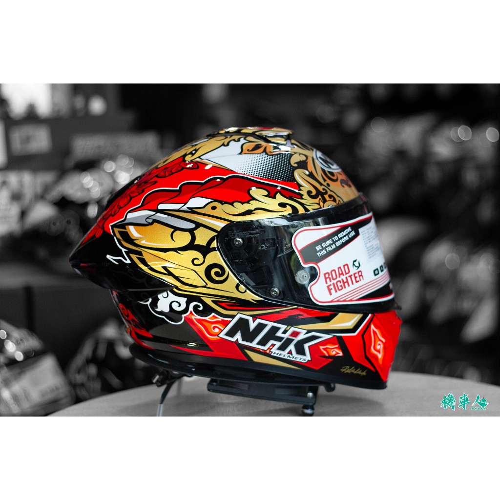【機車人】NHK K5R 全罩安全帽 IO48#6 印尼站金配色｜亞洲頭型｜金屬插扣設計｜通勤首選｜素色首選｜大鴨尾設計 | 蝦皮購物