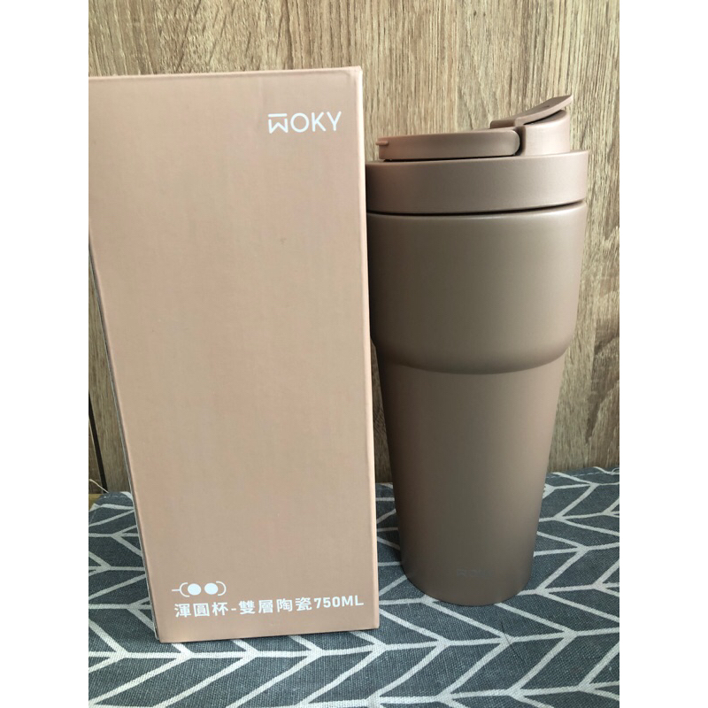 沃廚WOKY混圓杯-雙層陶瓷保溫杯750ml-咖（原價1290元/個） | 蝦皮購物