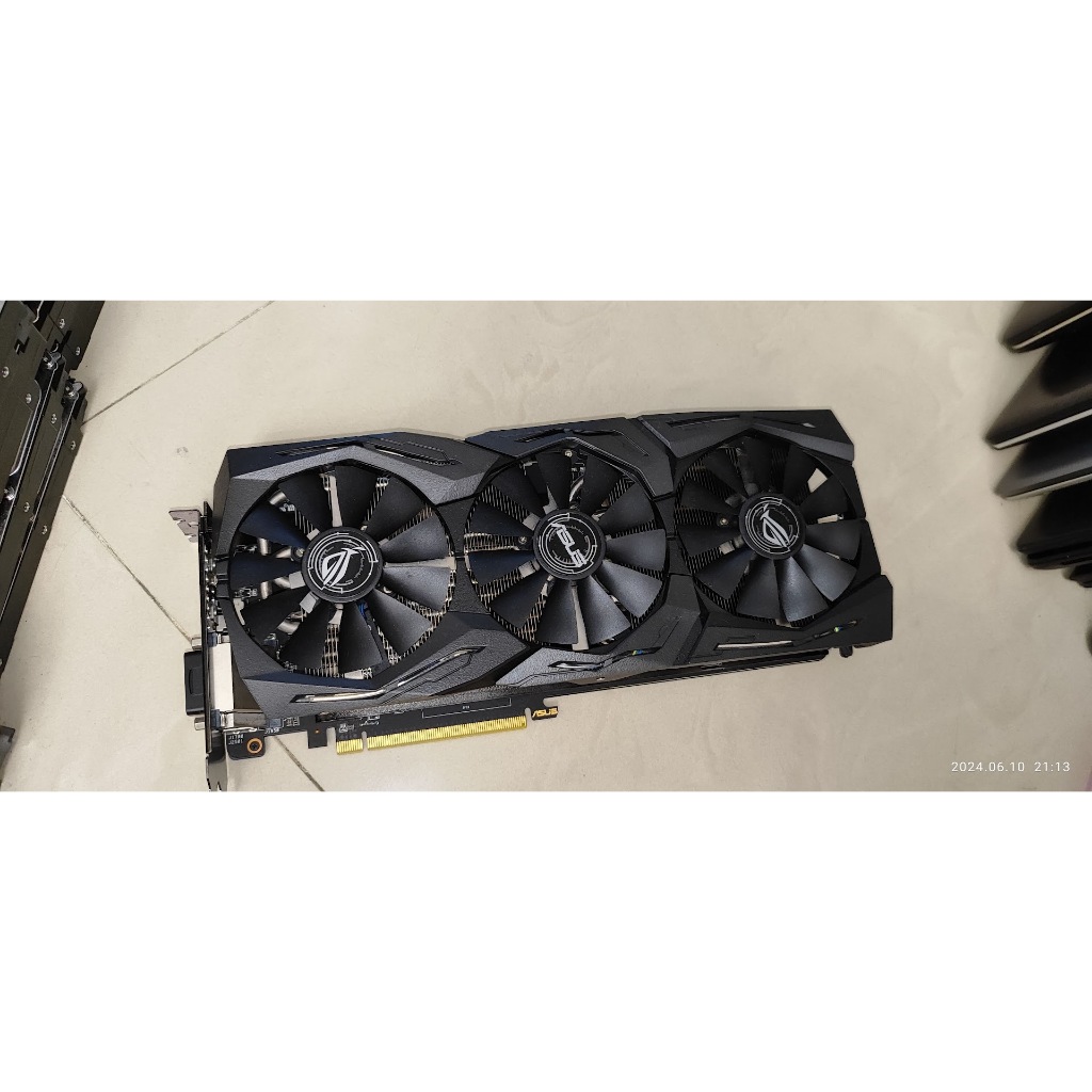 ROG-STRIX-RX580-O8G-GAMING rx-580 8gb 乾淨漂亮沒有灰塵沒有氧化 | 蝦皮購物