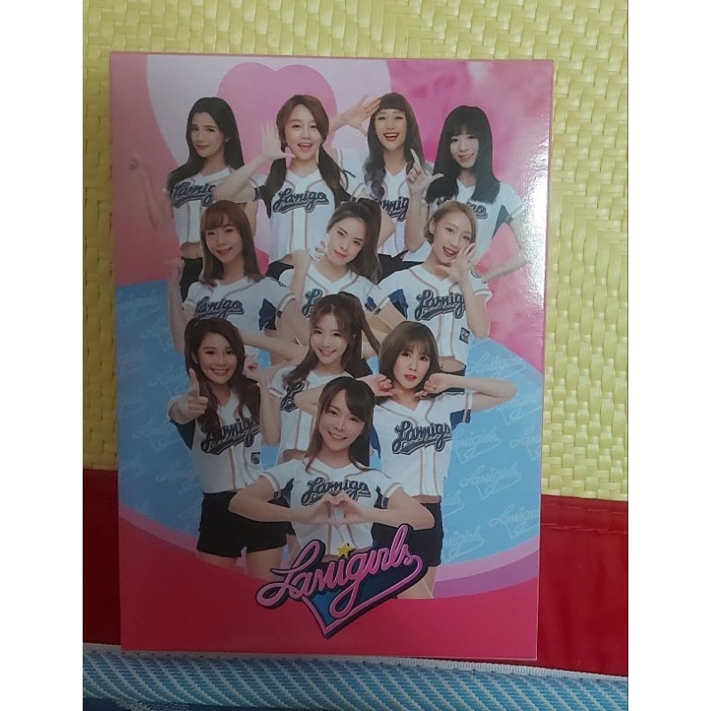 Lamigirls明信片（一）Abu'u 若潼 巧柔 倪暄 卉妮 沐妍 亞璇 牙牙 巫苡萱 琳妲 羚小路 | 蝦皮購物