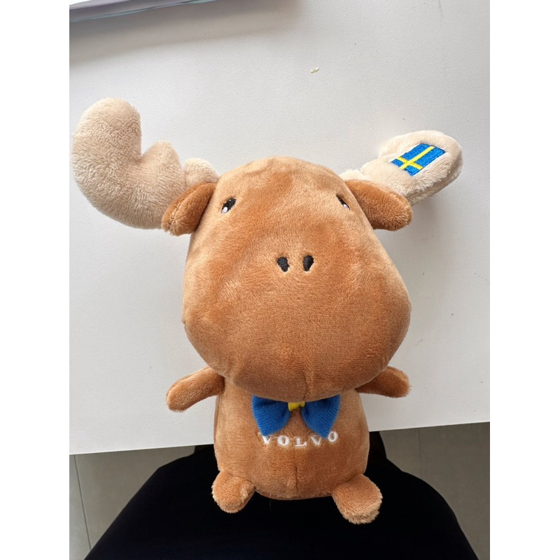 2024限定 Volvo原廠Milu麋鹿娃娃 | 蝦皮購物