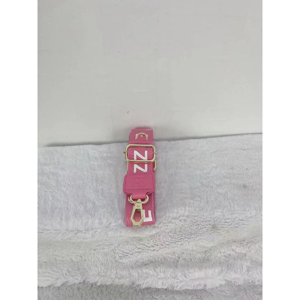 (台灣現貨9色) MIZZUE品牌 女士 零钱包 女学生 可爱迷你包小钱包 鑰匙扣钱袋零錢包 百搭 背帶PL818 | 蝦皮購物