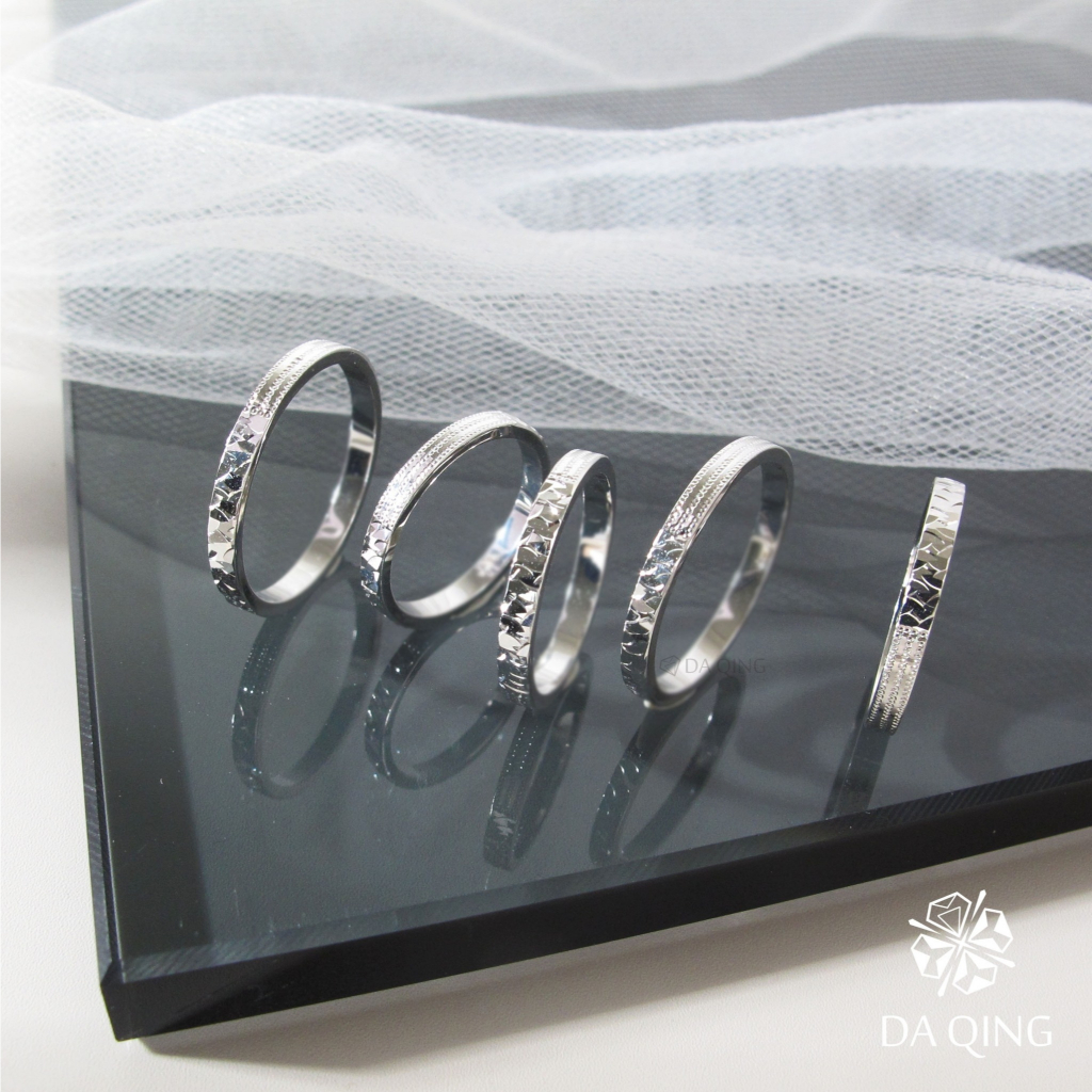 《純鉑金PT950》白金戒指 白金碎碎金 滾珠邊 細款 2mm 白金女戒 固定圍 女戒 送禮 鉑金戒指 大慶珠寶銀樓 | 蝦皮購物