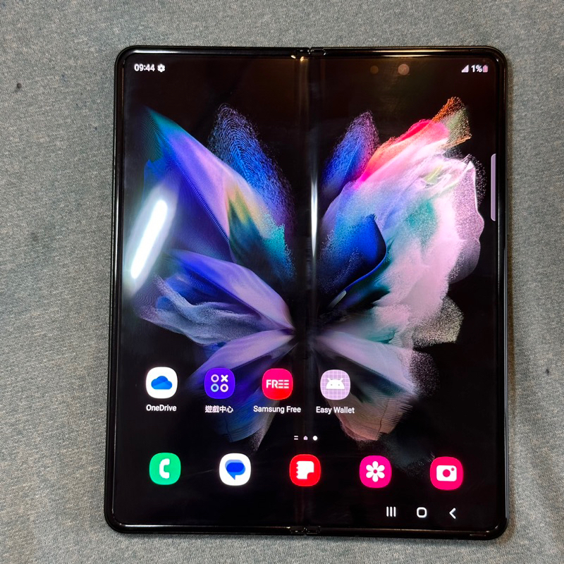 SAMSUNG Z Fold 3 512G 綠 功能正常 二手 7.6吋 三星 折疊 zfold3 台中 | 蝦皮購物