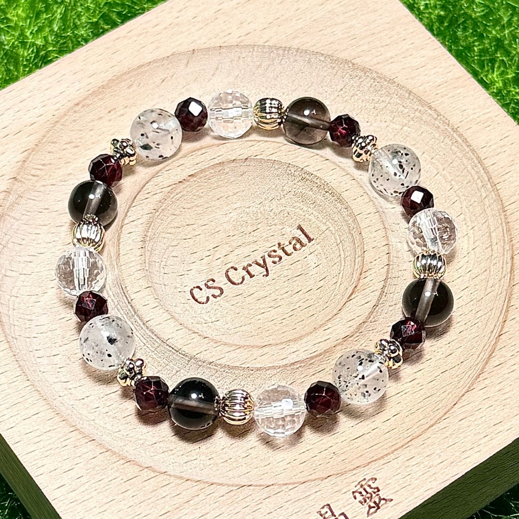 CS Crystal 編號533 - 黑雲母+透體白水晶+墨水茶晶+紅石榴石設計款 | 蝦皮購物